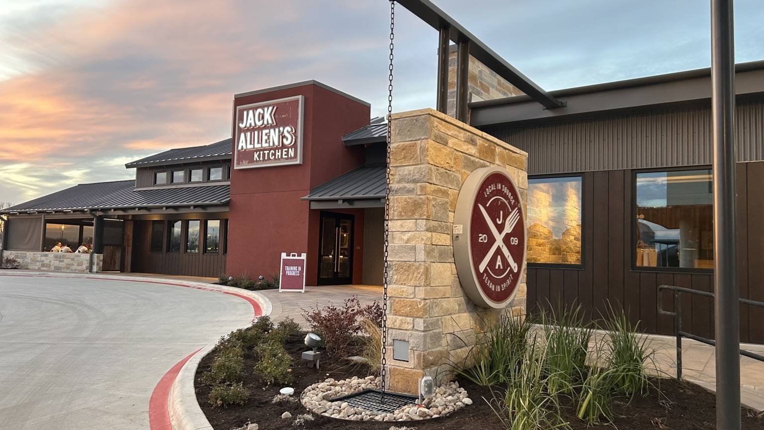 Round Rock Restaurant - Jack Allen's Kitchen - Delicious Food